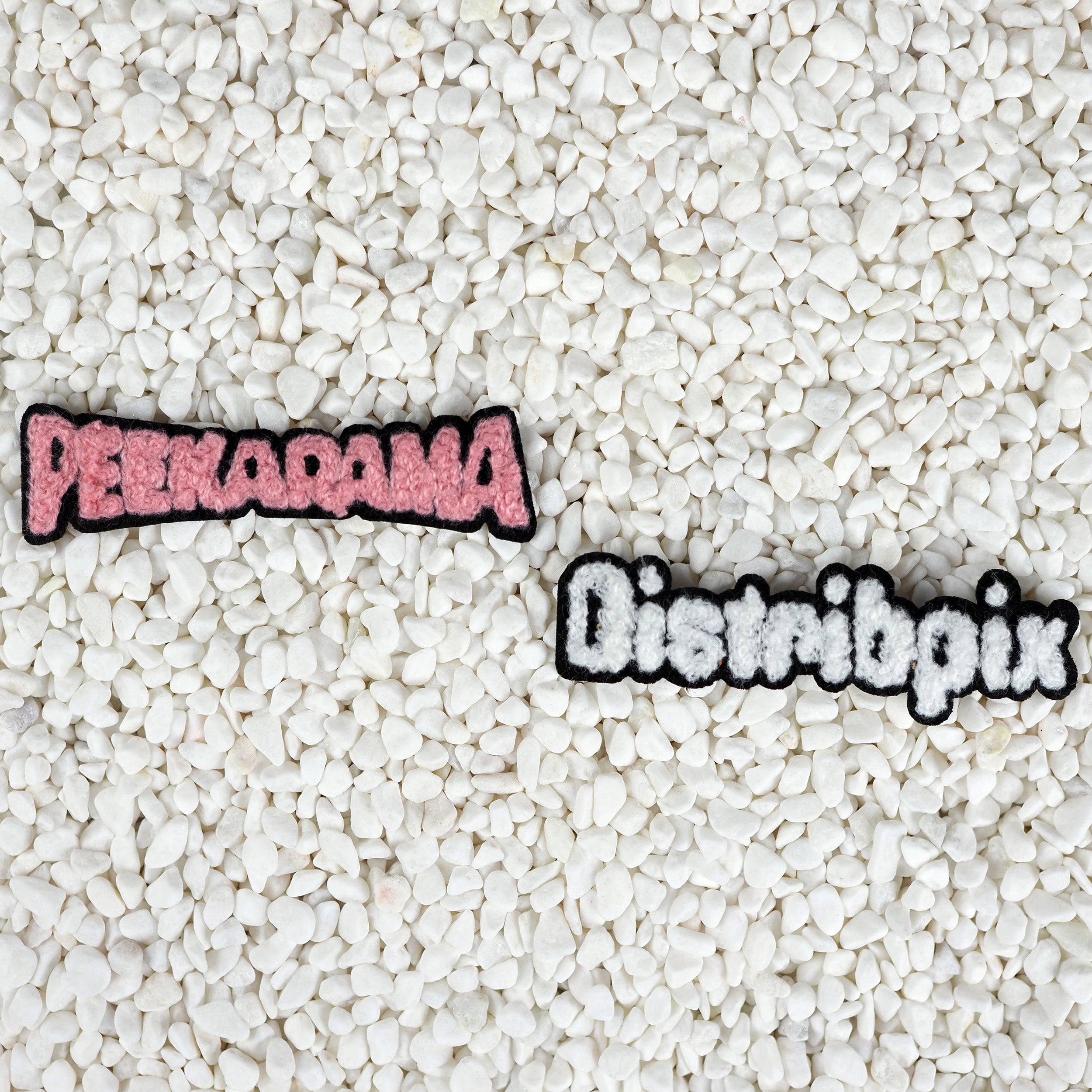 Chenille Patches - Peekarama + Distribpix – Mélusine