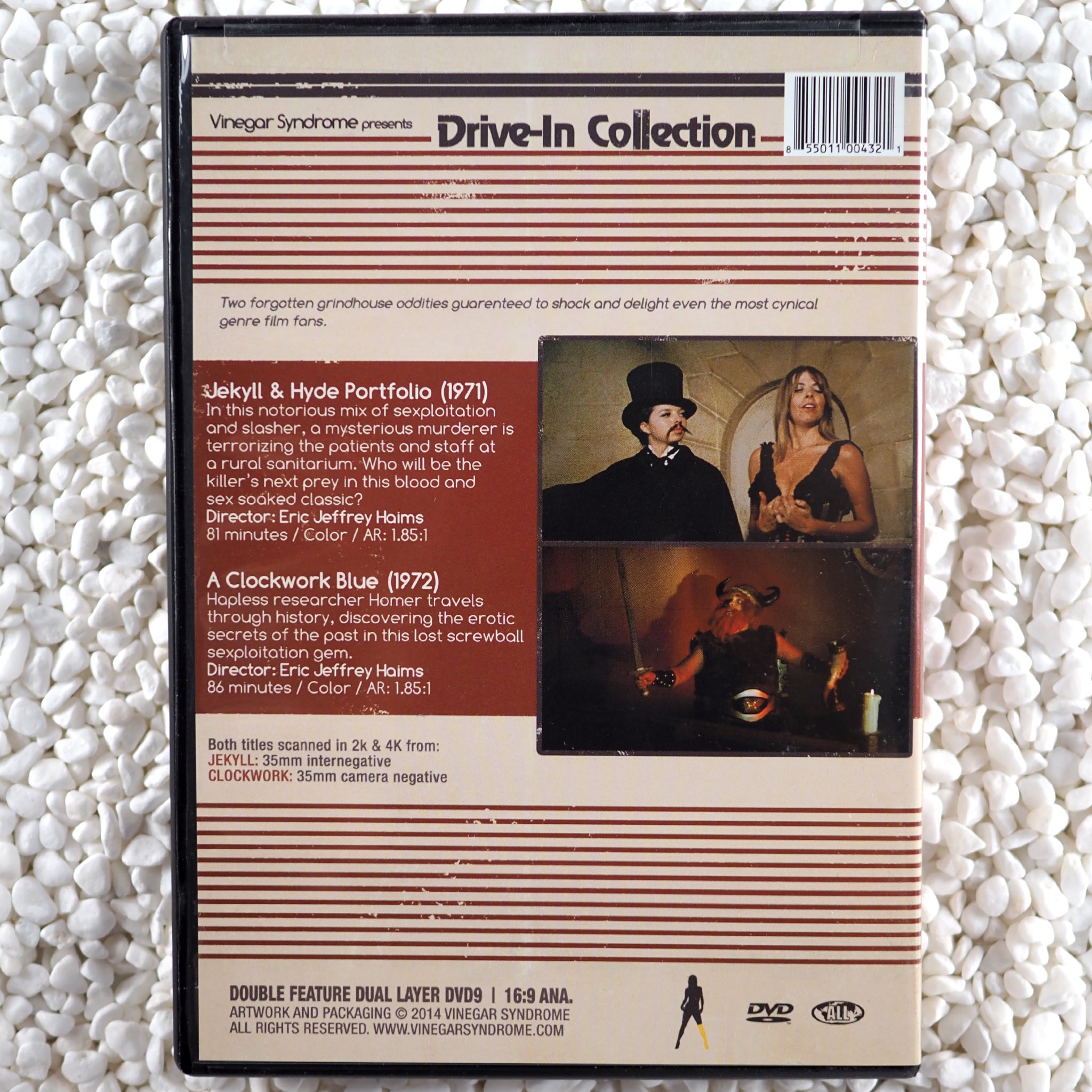 The Jekyll and Hyde Portfolio / A Clockwork Blue – Mélusine